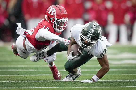 Michigan State Spartans football team collapses late to keep interim ...
